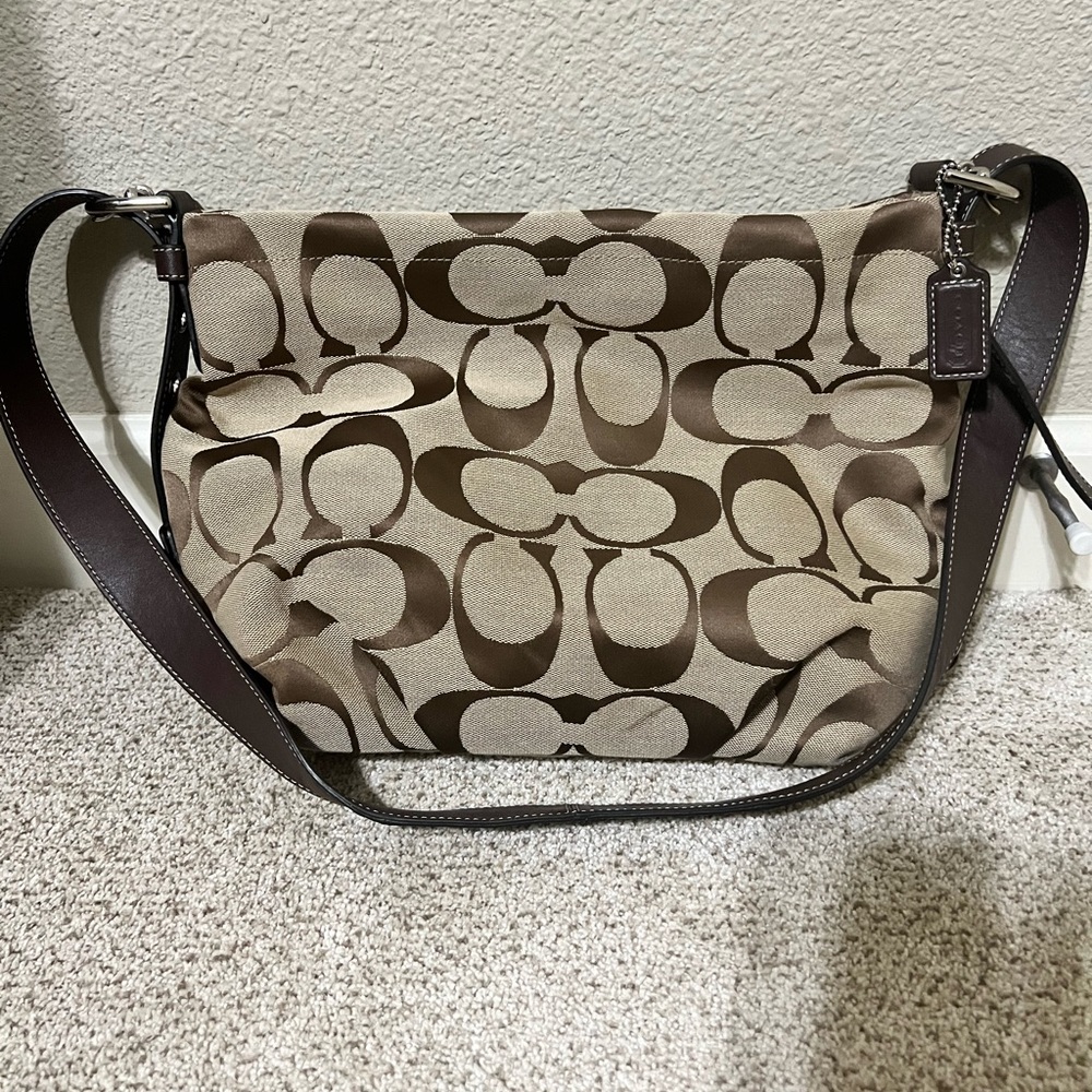 Coach Signature Canvas Leather Shoulder Handbag F1506… - Gem